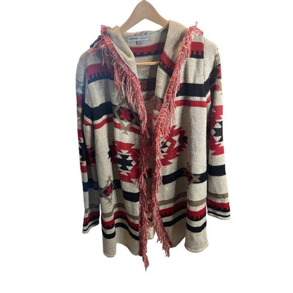 Absolutely Famous | Sweaters | Absolutely Famous White Red Southwest ...